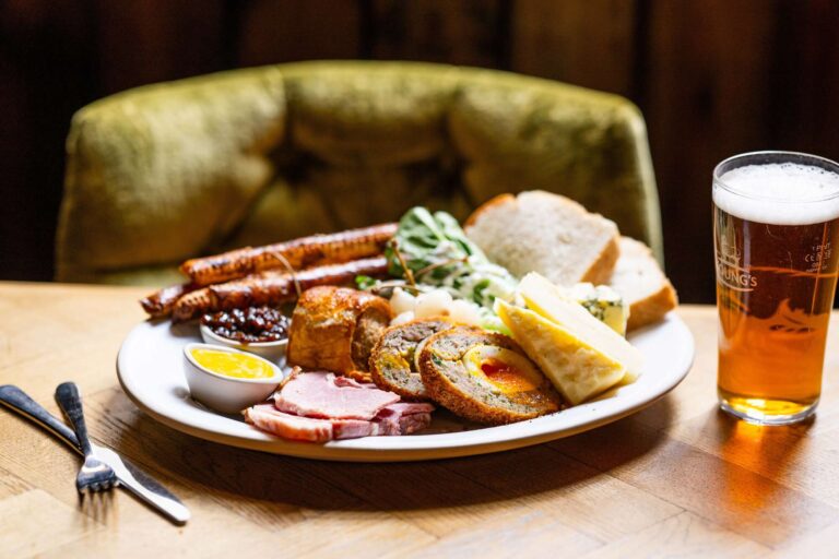 The Wheatsheaf | Historic Hotel & Pub in Northleach | The Cotswolds